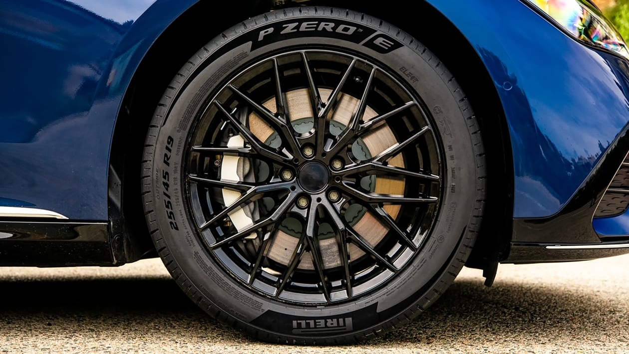 New Pirelli P Zero E tyre launched with sustainable construction | evo